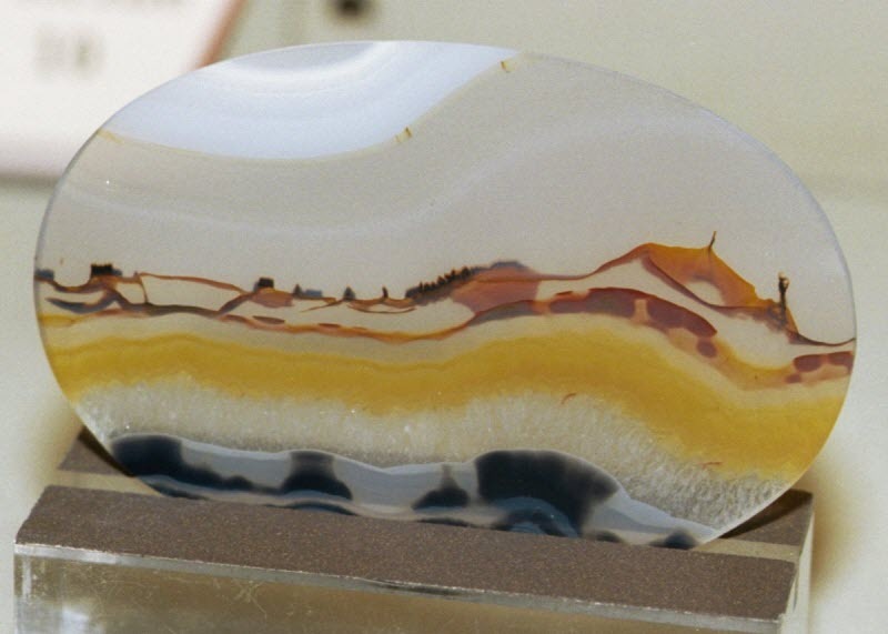 Des paysages dans des agates – La boite verte
